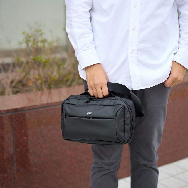 CIE ショルダーバッグ バッグ シー LEAP SLING BAG S メンズ