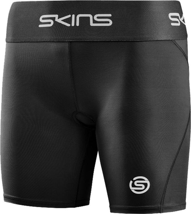 スキンズ SKINS シリーズ1 SERIES-1 ウィメンズ ハーフタイツ レディース ショートスパッツ 着圧 コンプレッション スポーツウェア インナータイツ トレーニングウェア  18271140 019