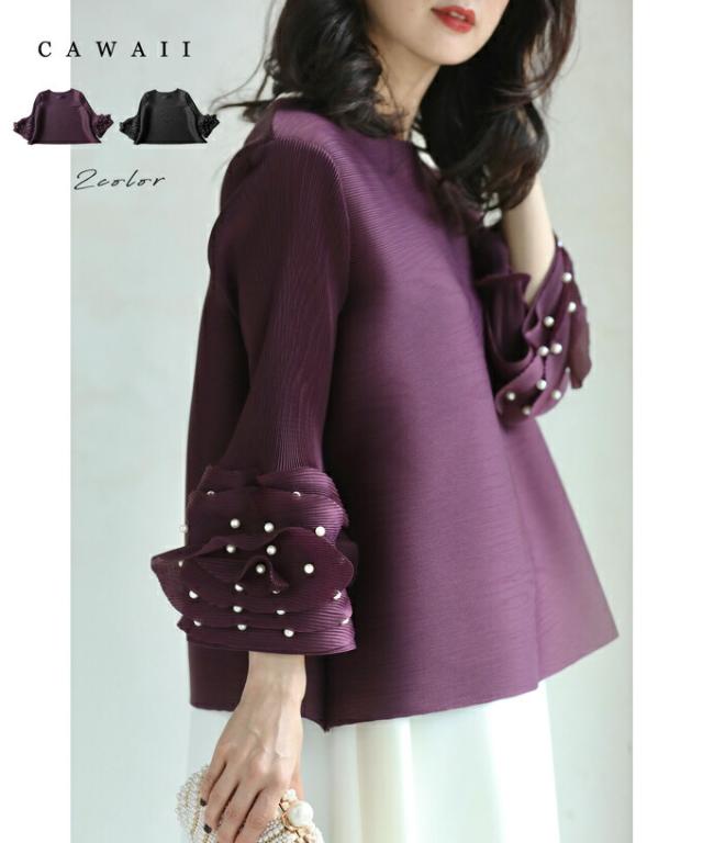 再入荷8月14日 （S~3L対応）パールを纏う花袖のプリーツプルオーバートップス w50213nc cawaii レディース ファッション 他にはない プリーツトップス 半端袖 七分 八分 ボルドー ブラック 細見え 秋服 フェミニン ミセス 30代 40代 50代  母の日