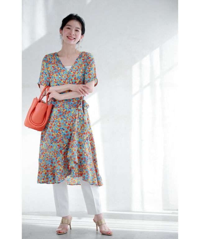 再入荷8月1日 まあるいお花が咲くラップデザインミニワンピース cawaii