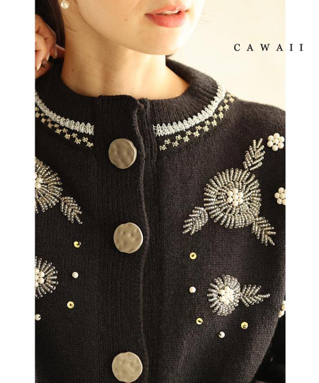 再入荷12月4日 ビーズとビジューで描く花のニットカーディガン トップス 羽織り カーディガン 長袖 cawaii 秋服 冬服 花 wkg00361 S~3L対応 レディース ファッション ブラック 他にはない 日常使い ミセス 30代 40代 50代
