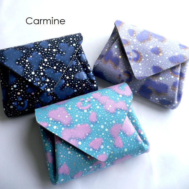 carmine カーマイン ミニウォレット 雲 星空 折り財布 MWKM　パープル ピンク ネイビーブルー