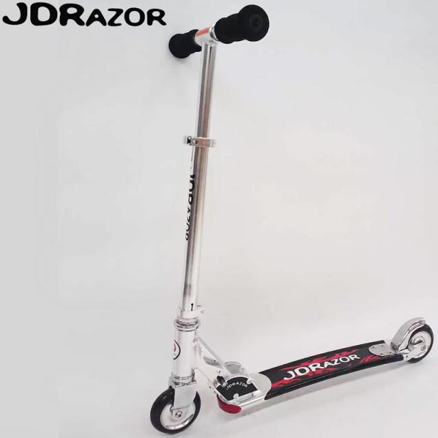 JD RAZOR ジェイディレーザー キックスケーター 子供用 子ども用 大人用 シルバー×ブラック 折りたたみ式 耐荷重70kg GS-300【新品】 二輪キックボード 折り畳み式