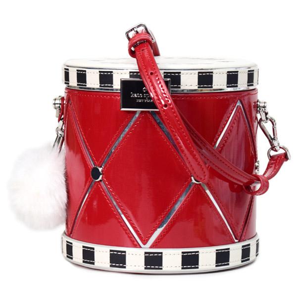 ケイトスペード バッグ katespade ドラム レザー モチーフ 3D バケツ型 ロゴ 斜めがけ ショルダーバッグ クロスボディ マルチ KI970