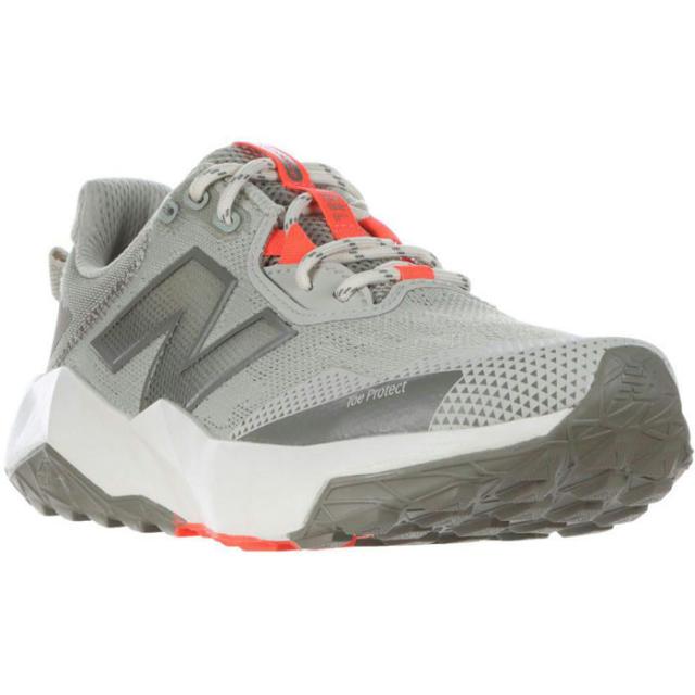 全1色 2E幅 幅広 ニューバランス レディース ダイナソフト ナイトレル DYNASOFT NITREL v6 登山靴 山登り トレッキングシューズ スニーカー 紐靴 グレー 灰色 送料無料 New Balance WTNTRCU62E