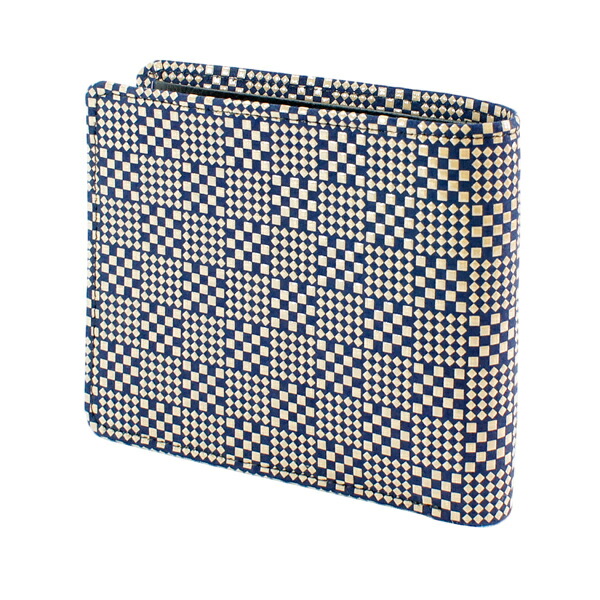 印伝 甲州印伝 印傳屋 上原勇七 財布 二つ折り財布 2006 変わり市松小 紺地×白漆 鹿革 本革 レザー 和柄 特注カラー ブランド 冬物 冬ギフト クリスマス 贈り物 YM01