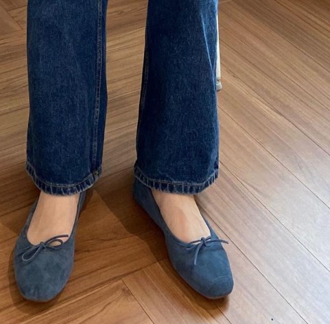 シープスキン 羊革 柔らかバレエフラット  ふんわりソールで快適なリボン付き パンプス