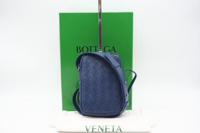 ☆安心の3大保証☆ ABランク ≪BOTTEGA VENETA ボッテガ ヴェネタ/ショルダーバッグ≫ 729296 イントレチャート レザー パープル 美品 送料無料