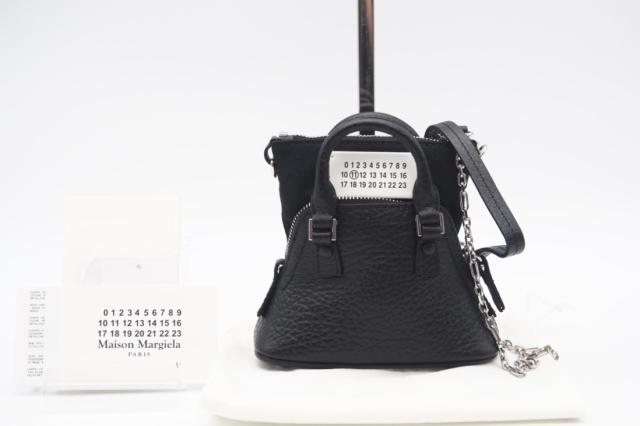 ☆安心の3大保証☆ Aランク ≪MAISON MARGIELA メゾン マルジェラ/ショルダーポーチ≫ SB3WG0025 5AC クラシック ベイビー ポーチ レザー ブラック