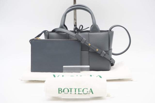 ☆安心の3大保証☆ Aランク ≪BOTTEGA VENETA ボッテガ ヴェネタ/2WAYバッグ≫ 729029 キャンディー ラムレザー アルコ トート グレー 極美品 送料無料