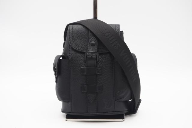 ☆安心の3大保証☆ ABランク ≪LOUIS VUITTON ルイ ヴィトン/ショルダーバッグ≫ M58495 トリヨン クリストファーXS ノワール ブラック 美品 送料無料