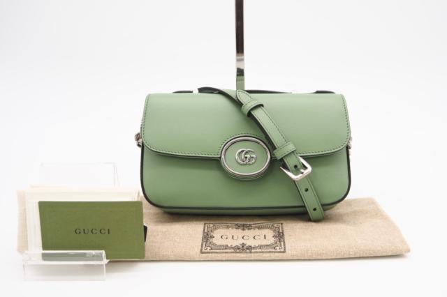 ☆安心の3大保証☆ Aランク ≪GUCCI グッチ/2WAYバッグ≫ 739722 ダブルG レザー ショルダーバッグ グリーン ロゴマーク 極美品 送料無料