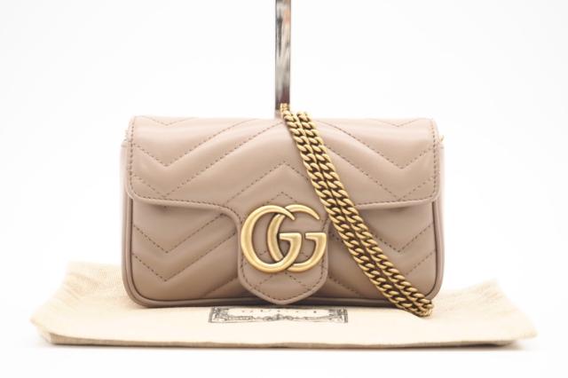 ☆安心の3大保証☆ ABランク ≪GUCCI グッチ/ショルダーバッグ≫ 476433 GGマーモント レザー キルティング スーパーミニバッグ ベージュ 美品 送料無料