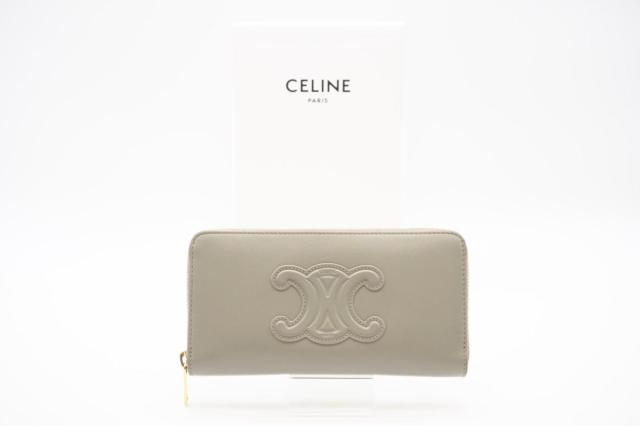 ★3日以内返品可★ CELINE セリーヌ 10K543 キュイルトリオンフ ラージ ジップドウォレット  カーキ 財布
