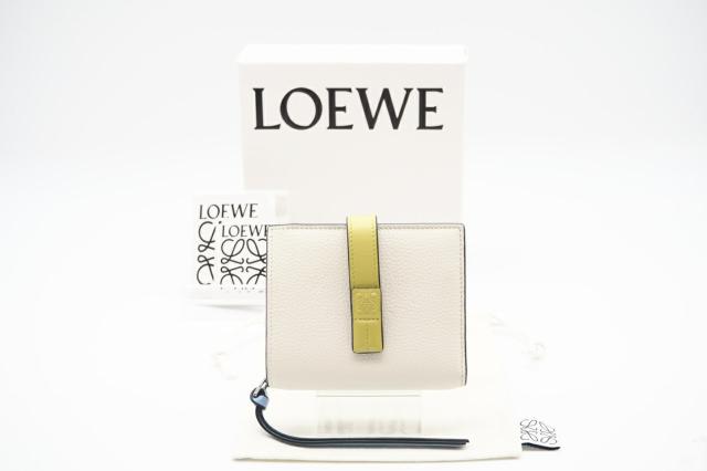 ★３日以内返品可★ LOEWE ロエベ C660Z41X02 ソフトグレインカーフ アナグラム コンパクト ジップウォレット ホワイト 財布