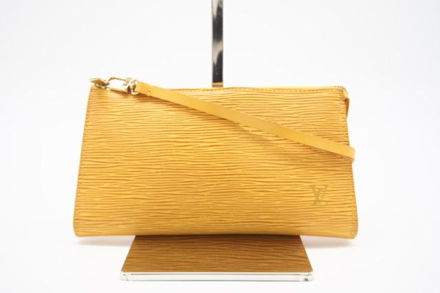 ★３日以内返品可★ LOUIS VUITTON ルイ ヴィトン M52959 エピ ポシェット アクセソワール タッシリイエロー バッグ