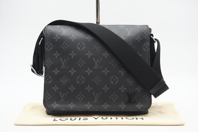 ★３日以内返品可★ LOUIS VUITTON ルイ ヴィトン M44000 モノグラム エクリプス ディストリクト PM NM 黒 グレー ショルダーバッグ 美品