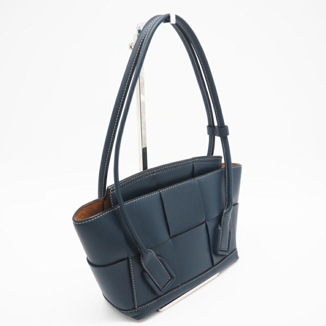 ★3日以内返品可★ BOTTEGA VENETA ボッテガ ヴェネタ 575943 マキシイントレチャート スモール アルコ トートバッグ ハンドバッグ 美品