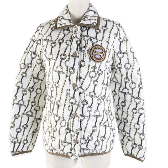 極美品◎HERMES エルメス 23AW 3H0171D2 シェーヌダンクル柄 ワッペン付 セリエボタン ダウンジャケット ホワイト 34 正規品 レディース