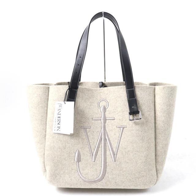 未使用品☆JW Anderson ジェイダブリュー・アンダーソン HB0243 Belt Tote ロゴ刺繍入り レザー使い フェルト トートバッグ オフホワイト