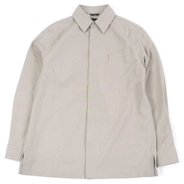 未使用品□FENDI フェンディ 2022年製 FW1145 フライフロント FFロゴ刺繍 長袖 サファリシャツ ベージュ 44 イタリア製 正規品 メンズ