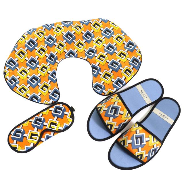 未使用△GUCCI グッチ シルク ジオメトリックG トラベルセット アイマスク エアピロー スリッパ 3点セット オレンジ イエロー ブルー L