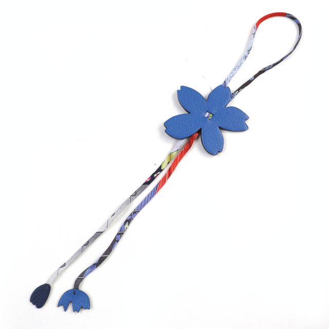 美品△HERMES エルメス プティアッシュ サクラ 桜 トリヨンクレマンス シェーブルミゾル ブルーゼリージュ/ブルーニュイ バッグチャーム