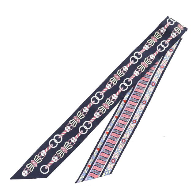 未使用品△HERMES エルメス 063853S Harnais en Rosace ハーネスの薔薇窓 シルク100％ MARINE/ROSE/JAUNE ツイリー スカーフ 箱付 仏製