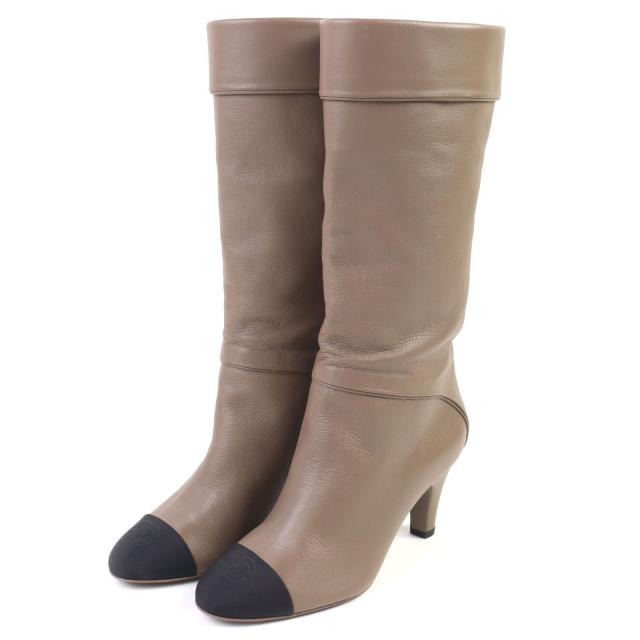 極美品◇CHANEL シャネル G36438 ココマークステッチ バイカラー ラウンドトゥ レザー ブーツ グレージュ系 36.5 イタリア製 レディース