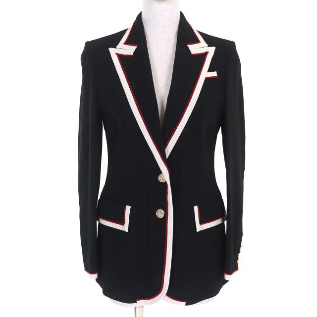 美品△GUCCI グッチ 523859 裏地チェーンベルト柄・シルク100% ピークドラペル テーラードジャケット ブラック 38 ハンガー付き 正規品