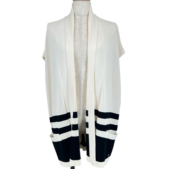 未使用品▲Salvatore Ferragamo サルヴァトーレフェラガモ ガンチーニ金具 フロントオープン カーディガン ホワイト M 伊製 正規品