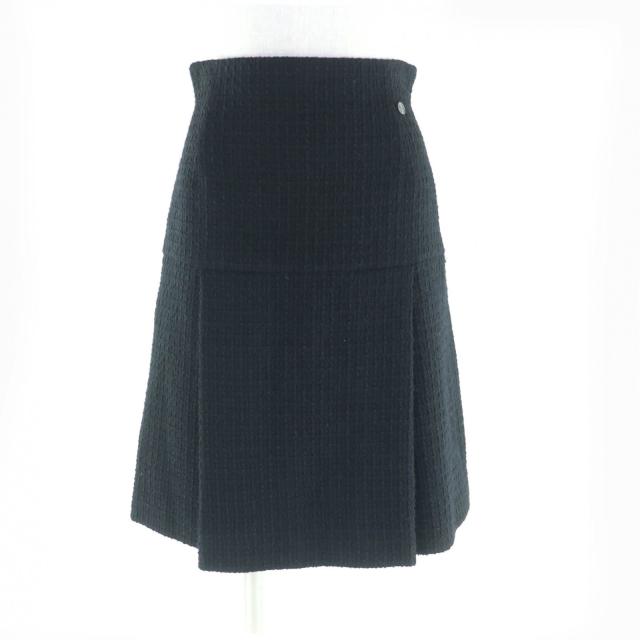極美品★CHANEL シャネル P38774 裏地シルク100％ ココマーク金具付 ボックスプリーツ 膝丈 ツイードスカート ブラック 36 仏製 正規品
