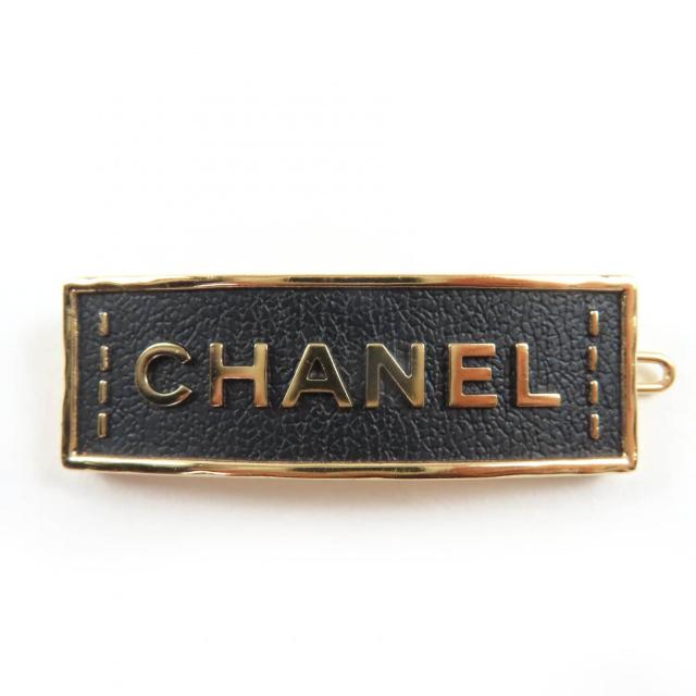 美品☆CHANEL シャネル A23S ABA781 レザー メタル ロゴデザイン ヘアクリップ バレッタ ヘアアクセサリー ブラック ゴールド 箱付 仏製