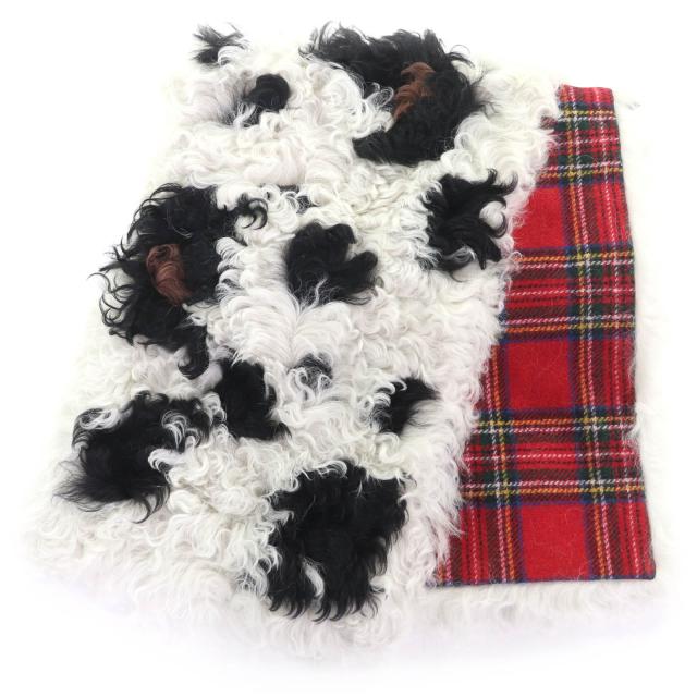 極美品△MIUMIU ミュウミュウ 2020年 MPY037 裏地チェック柄 シープファー ショール マフラー AVORIO NERO イタリア製 正規品 レディース