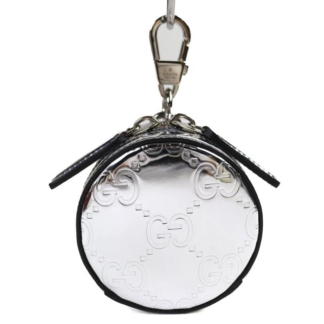 未使用品△GUCCI グッチ 812339 GG柄 パテントレザー 丸型 ポーチ シルバー 箱・保存袋付き イタリア製 レディース