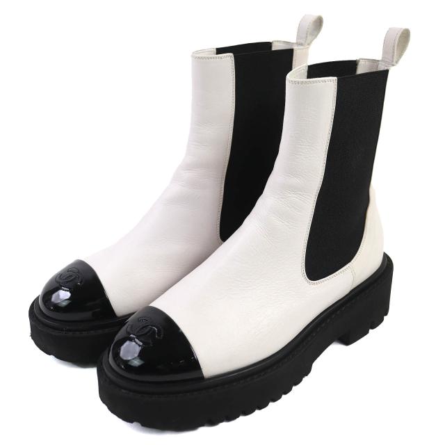 美品△CHANEL シャネル G38218 22C ココマークステッチ サイドゴア レザー アンクルブーツ ショートブーツ ホワイト ブラック 37 伊製