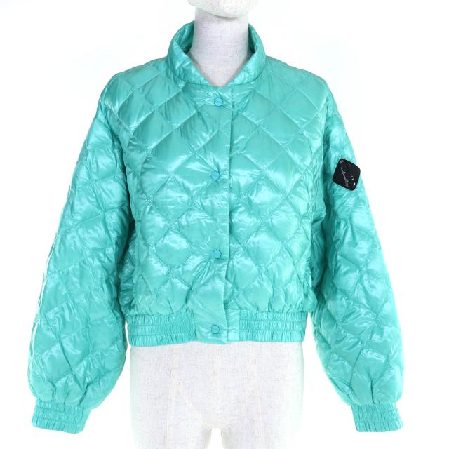 美品△Herno ヘルノ 2023年 PI001875D ロゴパッチ ダイヤモンドキルティング ショートダウンジャケット グリーン 42 正規品 レディース