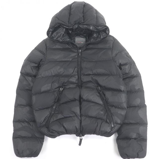 美品□DUVETICA HYDROGEN デュベティカ ハイドロゲン カモフラ柄 ドクロワッペン フーデッド ダウンジャケット ブラック 50 メンズ