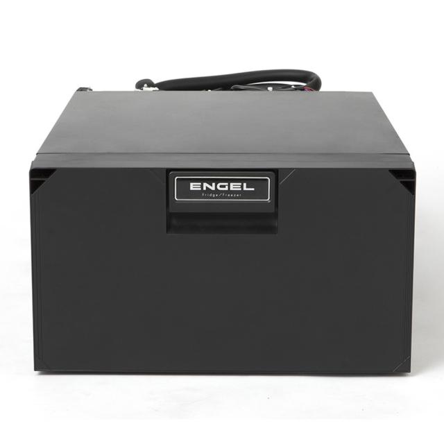 澤藤電機 車載用冷蔵庫 30Ｌ SB30F 車用 車載 冷蔵庫 アウトドア キャンプ バーベキュー ドライブ