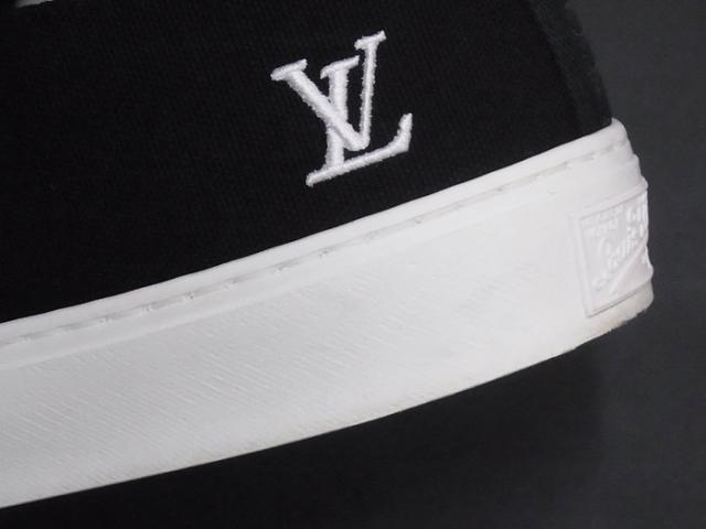 【中古】【美品】 ルイヴィトン タトゥーライン 1A7S9F メンズ スニーカー サイズ 9 日本サイズ 27.5cm