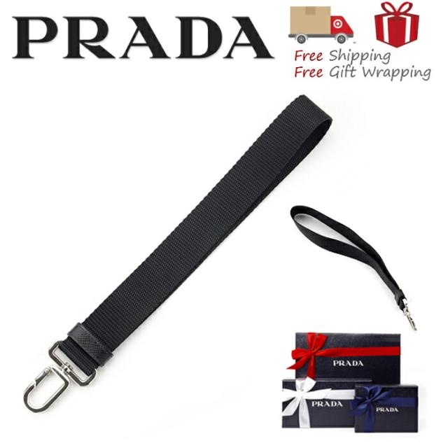 PRADA プラダ  キーホルダー ブラック  新品 ギフト プレゼンギフト 贈り物 無料 ラッピング 包装