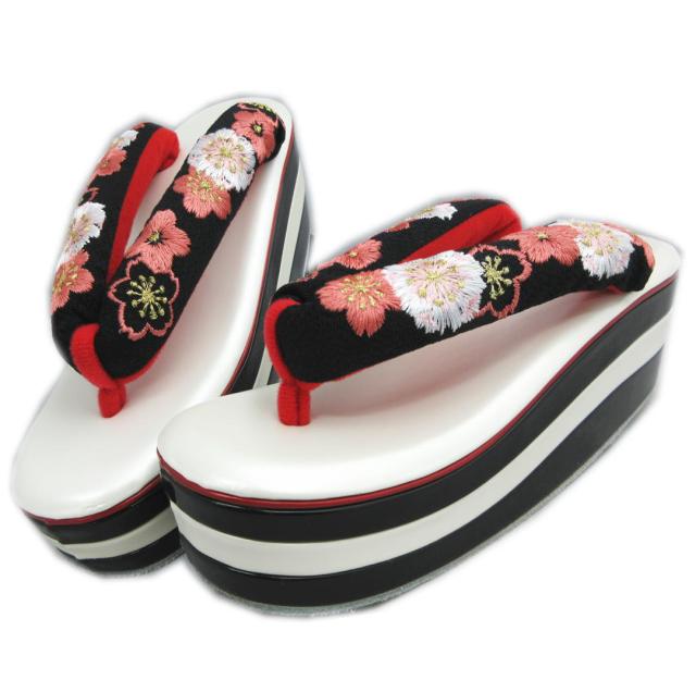 草履 ぞうり 厚底ヒール 白色黒台黒色地金糸入り桜さくら刺繍鼻緒 フリー こっぽり風 振袖 成人式 卒業式 袴 着物 舞妓さん 3枚芯