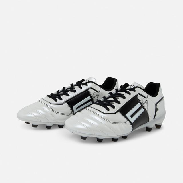 CAPITTEN キャピテン CAPITTEN ONE MID CAPM10102 WHT/BLK サッカー スパイク