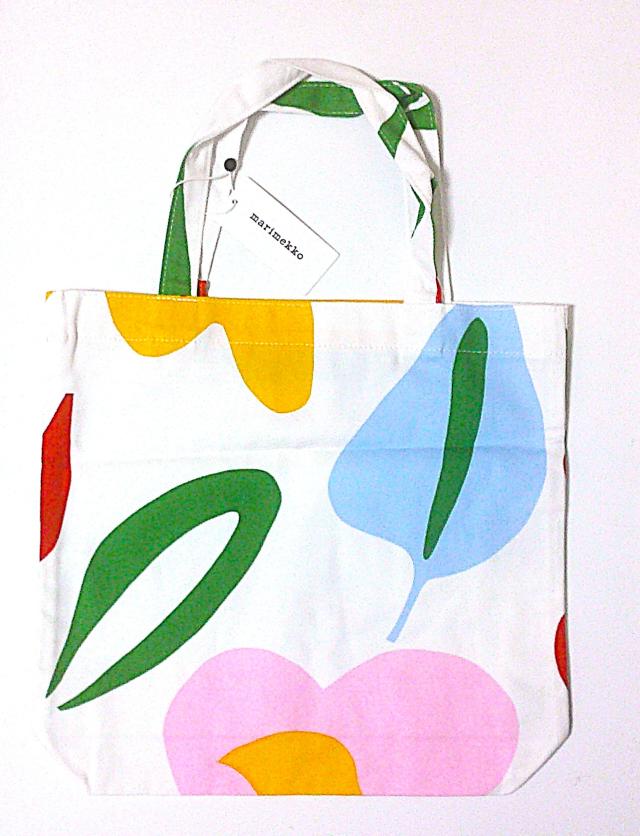 マリメッコmarimekko ノットコヴィーダッコNOTKO　VIIDAKKO トートバック47313136