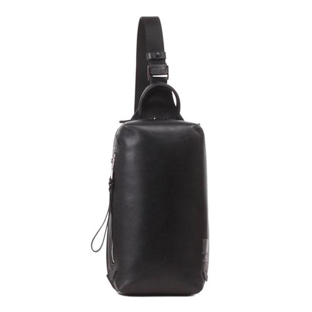 【ポイント10倍】P.I.D ピーアイディー Scena スケーナ ワンショルダーバッグ ボディバッグ レザー クロ PAV104-BK