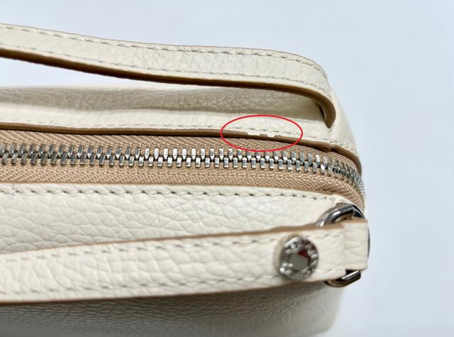 訳あり ファスナー部分にコバ剥がれあり GIANNI CHIARINI ジャンニ