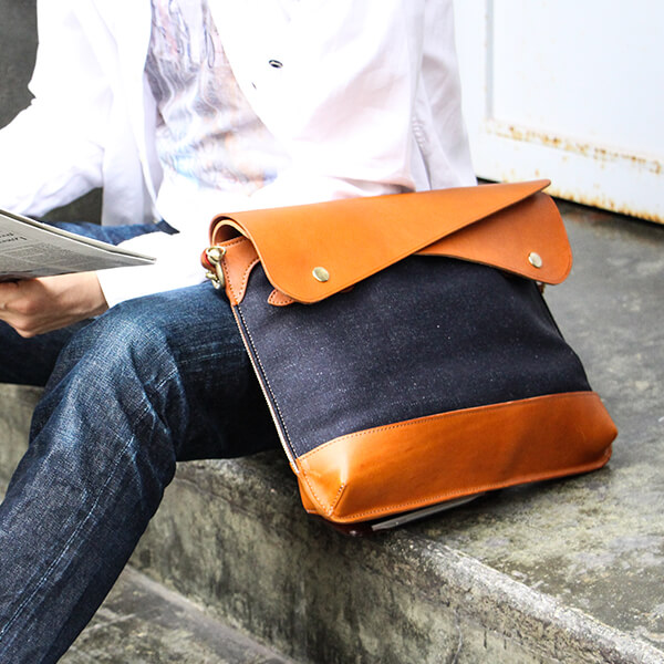 ビアベリー DOUBLE FLAPS L クラッチバッグ ショルダー付きショルダーバッグ BEERBELLY 13.3インチ収納可能 日常使い 人気 メンズ おしゃれ 男性 退職祝い プレゼント 送別会 プチギフト