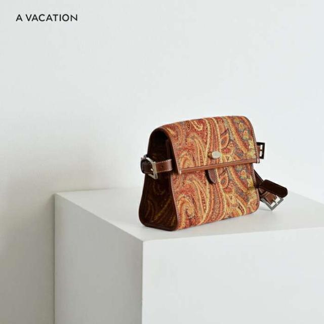 ア ヴァケーション ショルダーバッグ A VACATION スクエア ハンドバッグ “NICOLE” 25aw-a106 ☆☆ クーポン対象