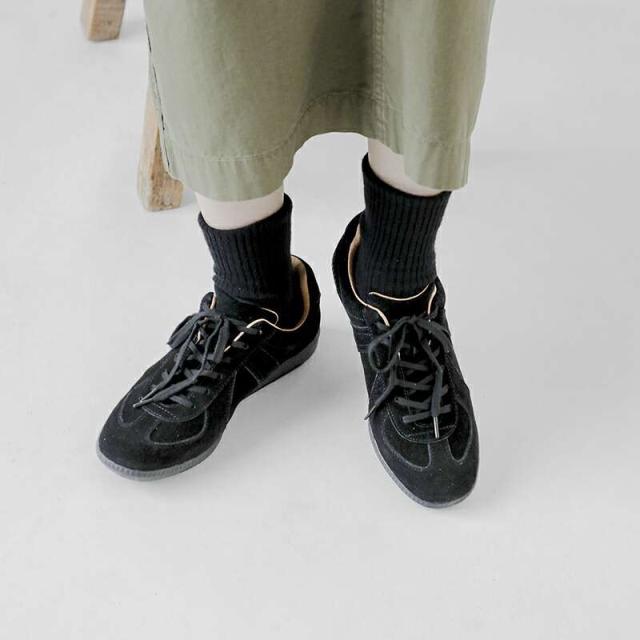 ジャーマントレーナー スニーカー GERMAN TRAINER  スエード ローカット スニーカー “REPRODUCTED EDITION MODEL” 42104  クーポン対象