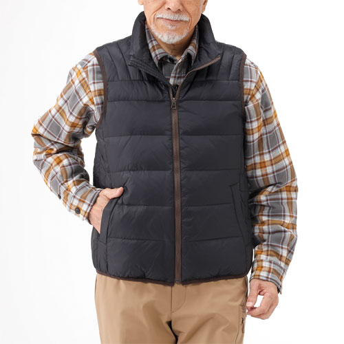撥水 ダウンベスト 全2色 ベスト 前開き ダウン アウター はっ水加工 スタンドカラー メンズ 紳士服 シニア 男性 ベージュ ブラック 薄茶色 黒 無地 暖かい あったかい シンプル シニアファッション 40代 50代 60代 70代 80代 父の日 お父さん 秋冬　how　p26278
